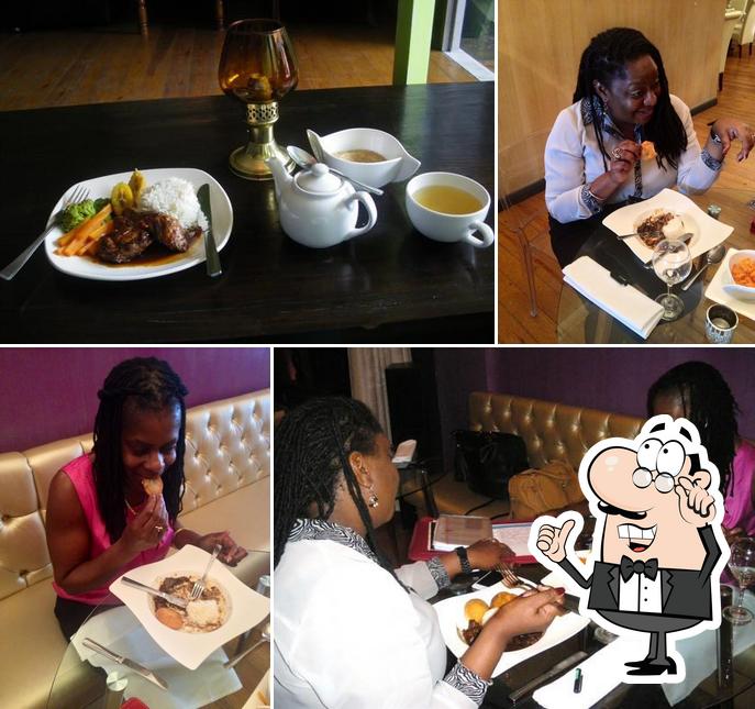 Cho Cho Resturant and Bar Official in London