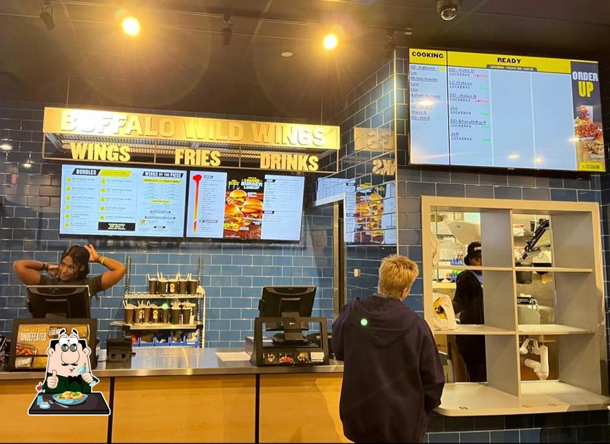 Buffalo Wild Wings 'GO' in Albany - Restaurant menu and reviews