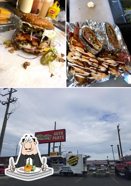 Wicho's burger, Detroit - Restaurant menu, prices and reviews
