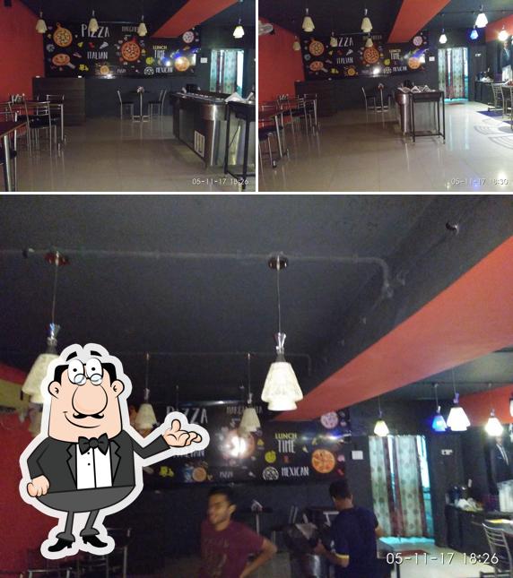 The Pizza Hub, Vapi - Restaurant menu, prices and reviews