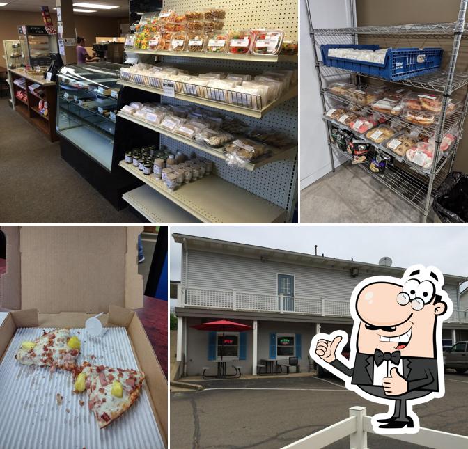 Charm Pizza Co., Charm - Restaurant menu, prices and reviews