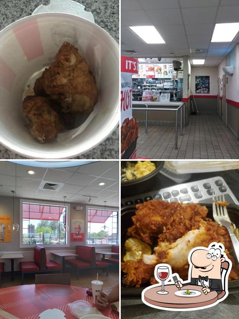 KFC, 1843 W Union Hills Dr in Phoenix - Restaurant menu and reviews