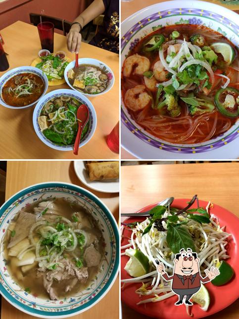 Pho Me Vietnamese Noodle Bar, Tallahassee - Restaurant menu, prices and ...