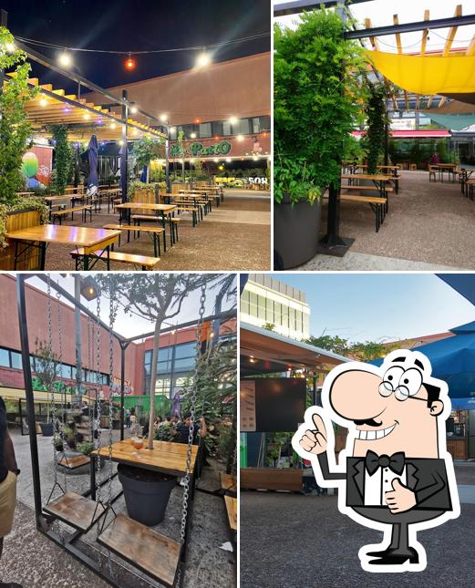 Le Patio Rooftop pub & bar, Montreuil - Restaurant reviews