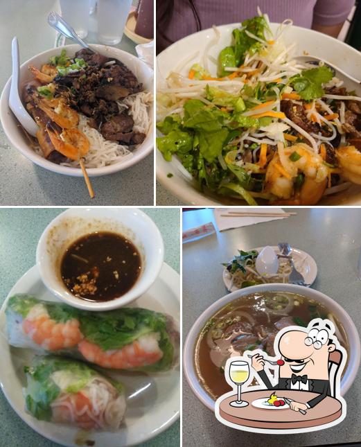 Pho hoang, Federal Way - Restaurant menu, prices and reviews