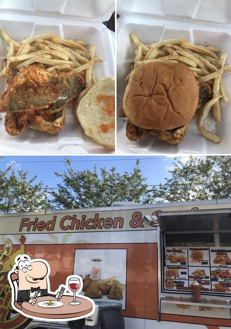 Feather 'n' Fin, Virginia Beach - Restaurant menu, prices and reviews