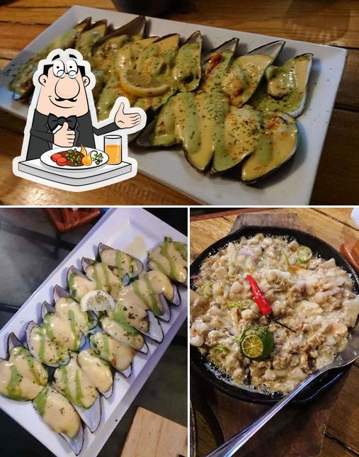 Monkey Mic Family KTV, Quezon City - Restaurant menu, prices and reviews