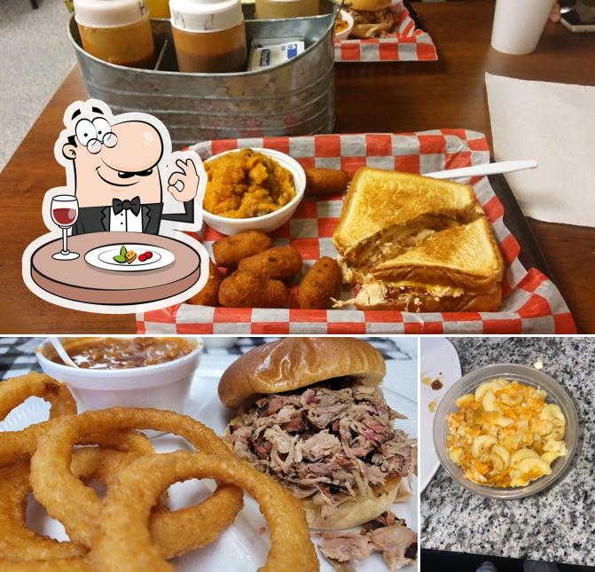 Little Pigs BBQ, Spartanburg - Restaurant menu, prices and reviews