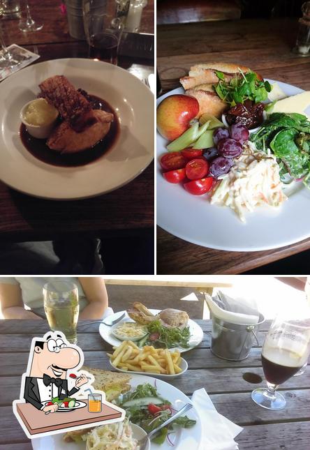 The Hatch Inn, Coleman's Hatch - Restaurant menu, prices and reviews