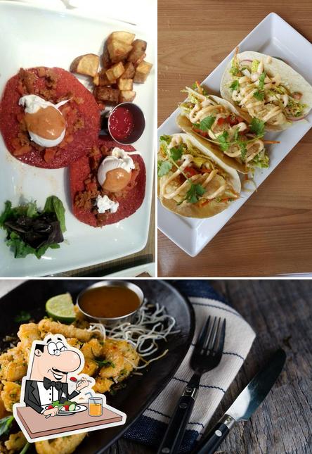 Milestones, 30 High Tech Rd in Richmond Hill - Restaurant menu and reviews
