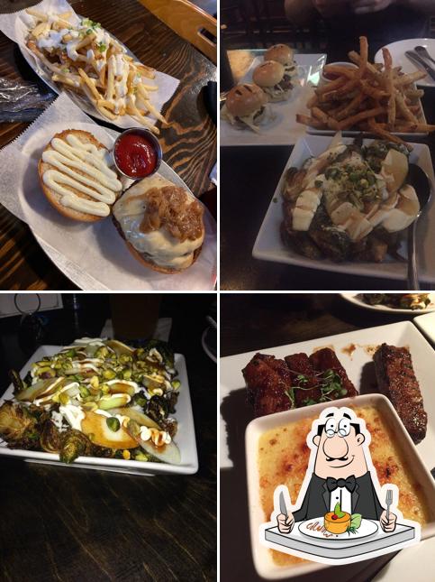 District Tap House, New York City - Restaurant menu, prices and reviews