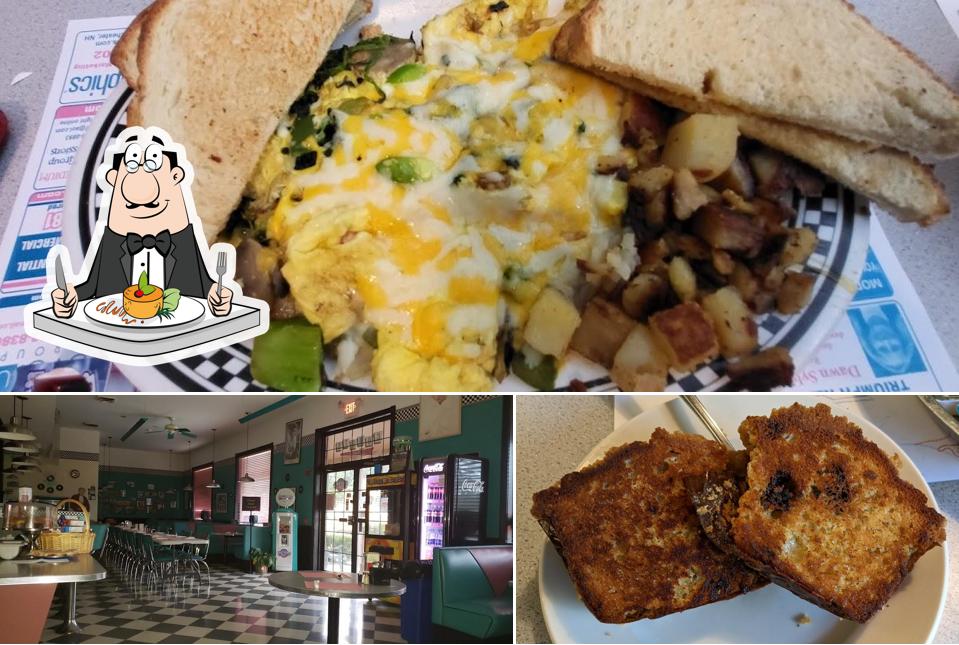 Comets Diner in Tyngsborough - Restaurant menu and reviews