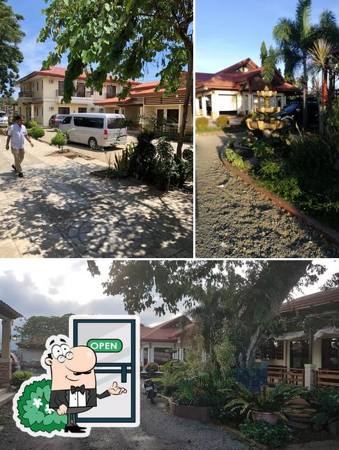 Maruyog's Ridge Café & Resto restaurant, Brooke's Point - Restaurant ...