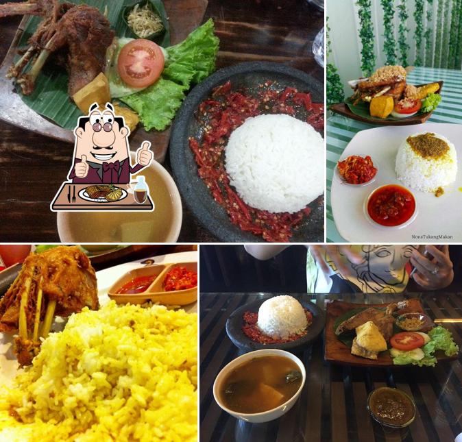 Pondok Suryo Begor restaurant, Jakarta, Grand Indonesia - Restaurant ...