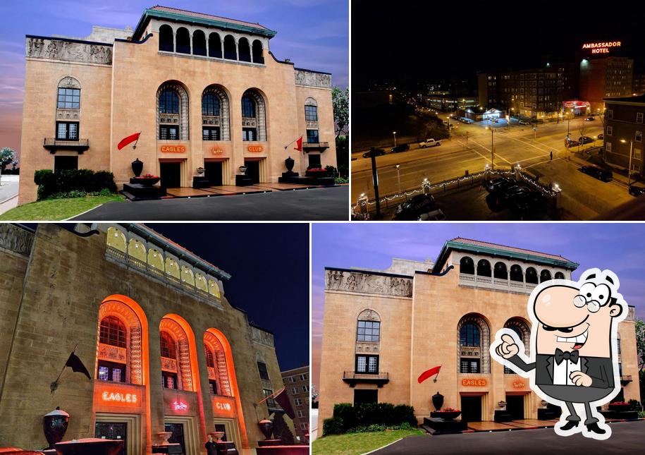 The Rave / Eagles Club in Milwaukee - Restaurant reviews