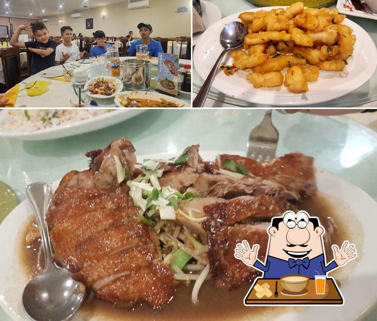 Ginling Chinese Restaurant in South Plympton - Restaurant menu and reviews