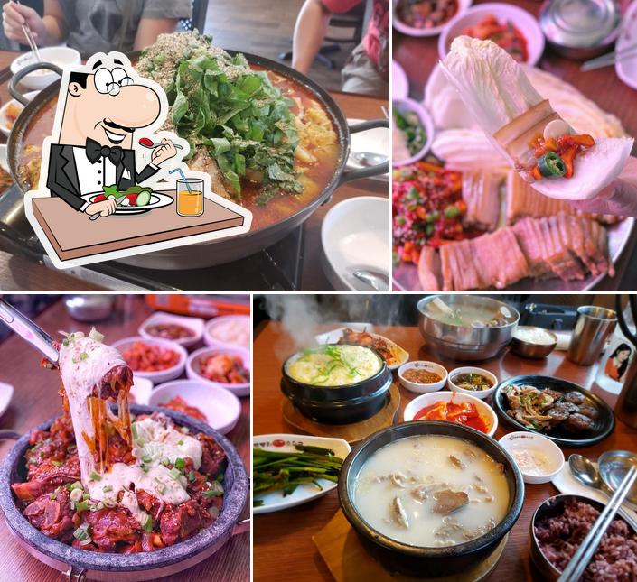 Moo Bong Ri, Oakland, MacArthur - Restaurant menu, prices and reviews