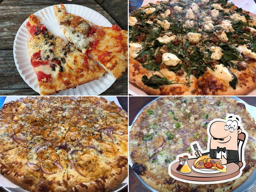 Top 7 places to eat in East Hampton, Connecticut, october 2025 ...