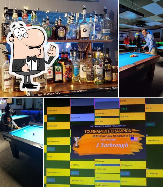 Classic Cue Billiards & Sports Bar in Clarksville - Restaurant reviews