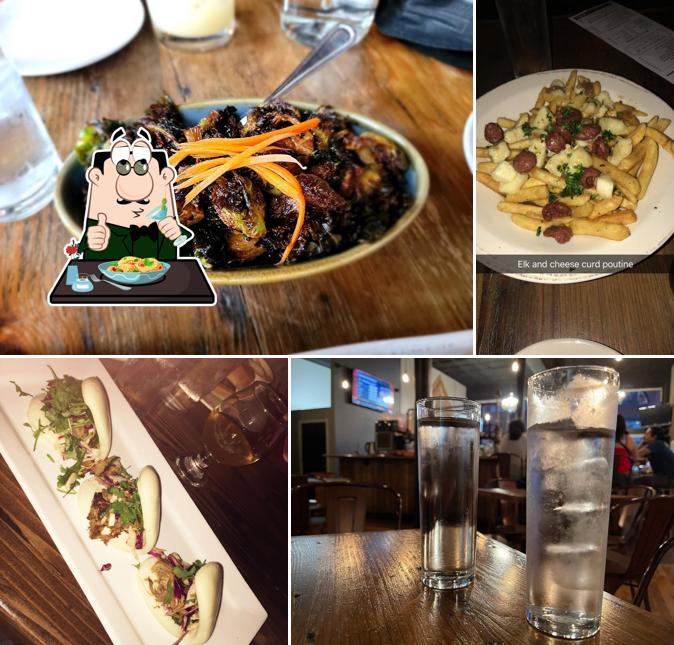 The Diving Elk, 1101 4th St in Sioux City - Restaurant menu and reviews