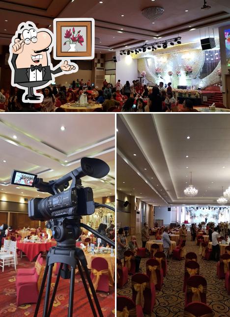 Fortune Star Function Hall, West Jakarta - Restaurant menu, prices and ...