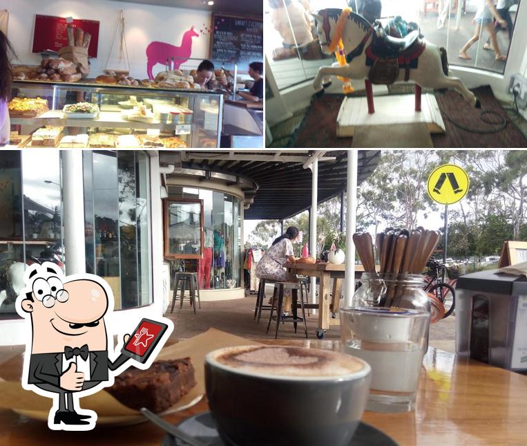 Sunday Sustainable Bakery. in Byron Bay - Restaurant reviews