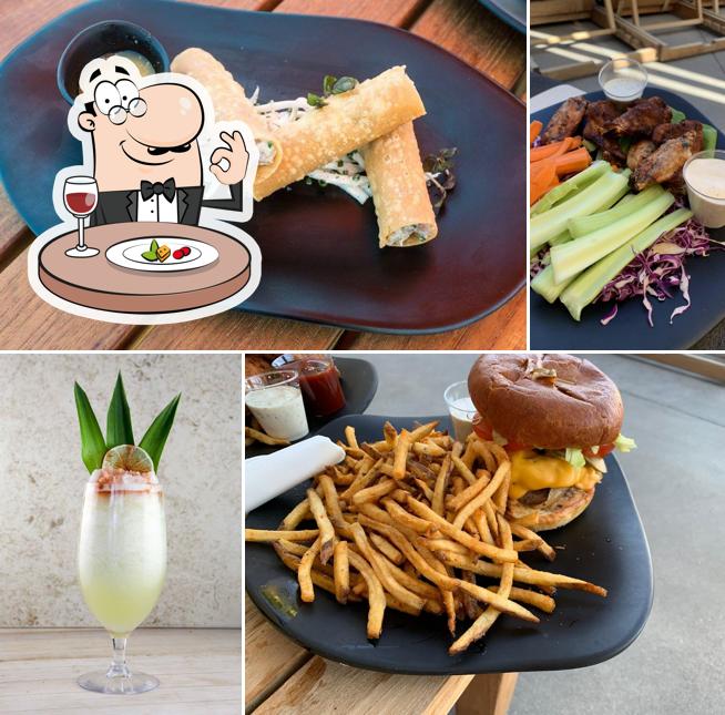 Elixir Pool Bar & Grill in Palm Springs - Restaurant reviews
