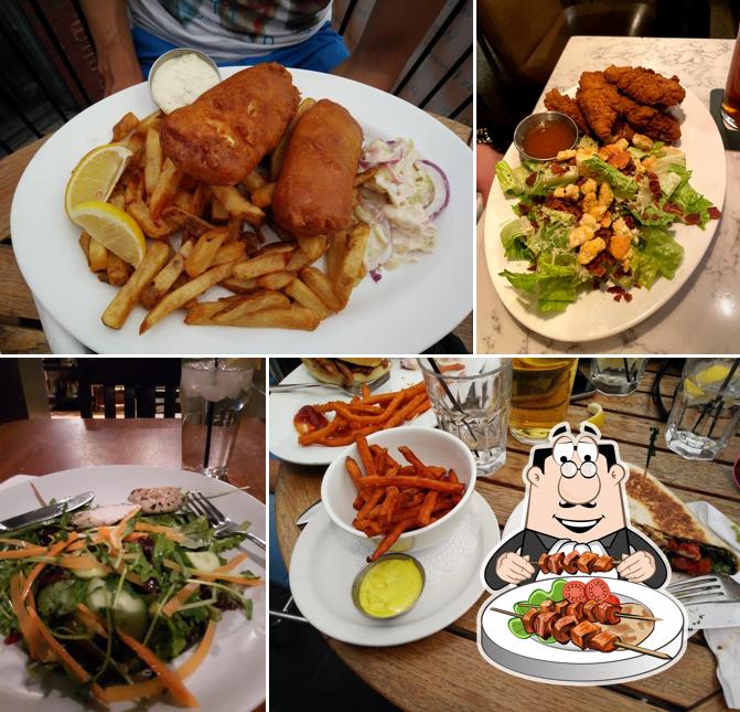 The Albion Hotel in Guelph - Restaurant menu and reviews