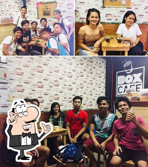 Box Cafe, Bayambang