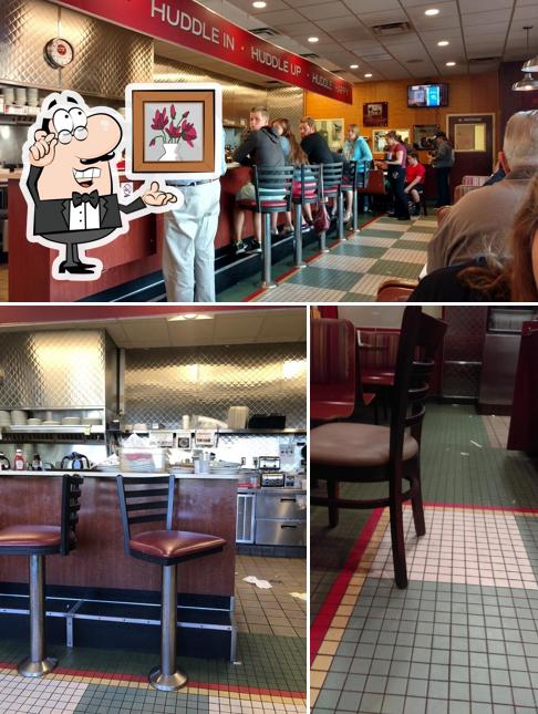 Huddle House, Central City - Restaurant menu, prices and reviews