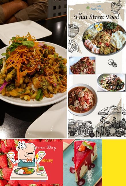 Noodle Wave Richardson in Richardson - Restaurant menu and reviews