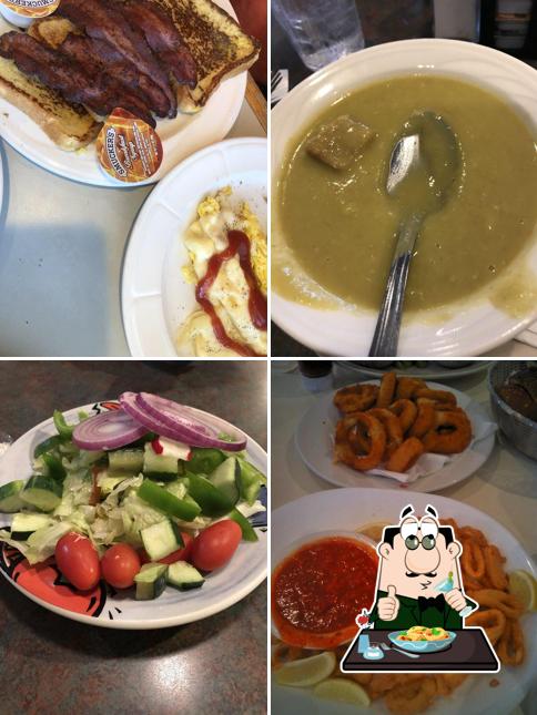 Sweet Hollow Diner, Melville - Restaurant menu, prices and reviews