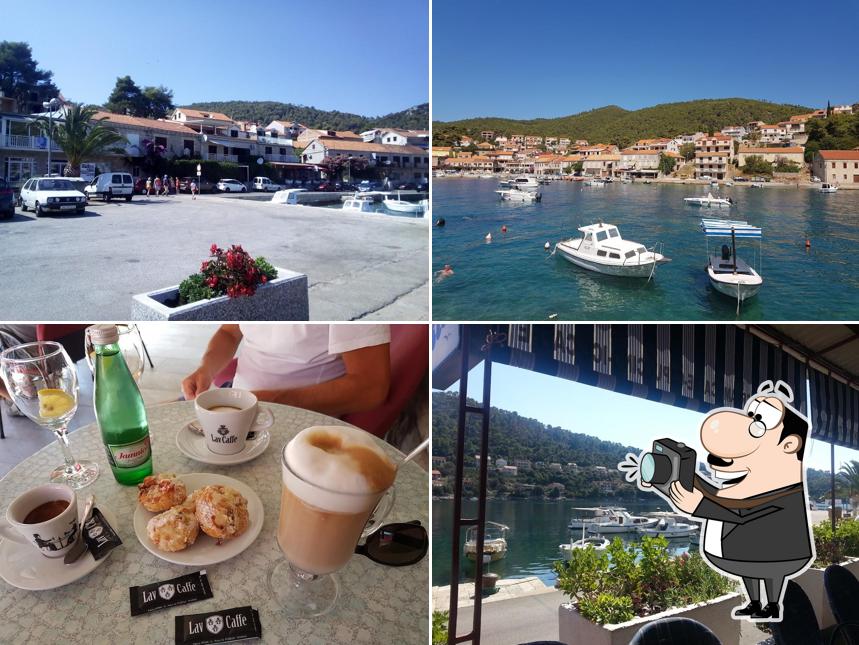 Riva caffe Bar, Smokvica - Restaurant reviews