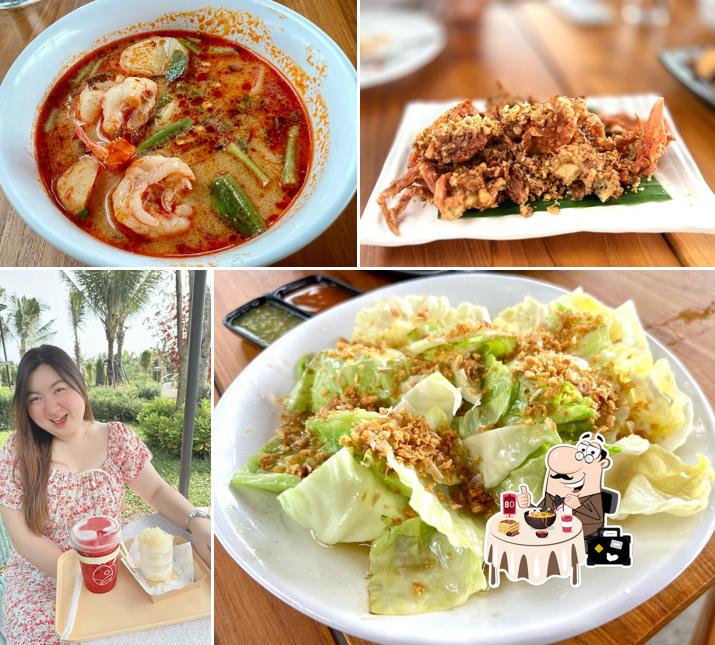The Pomelo Amphawa, Bang Khan Taek - Restaurant menu, prices and reviews