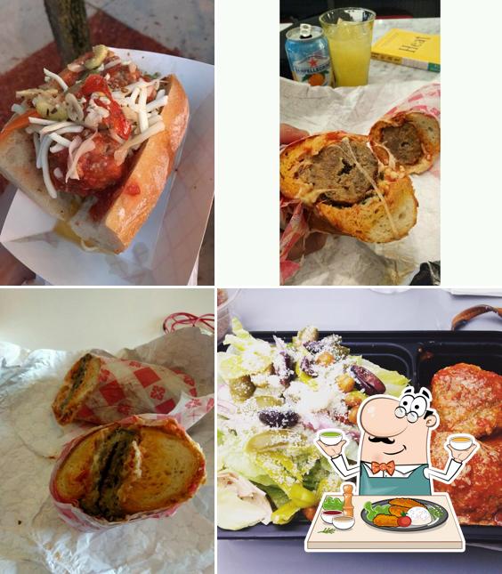 Nonna's Pizza & Sandwiches, Chicago - Restaurant menu, prices and reviews