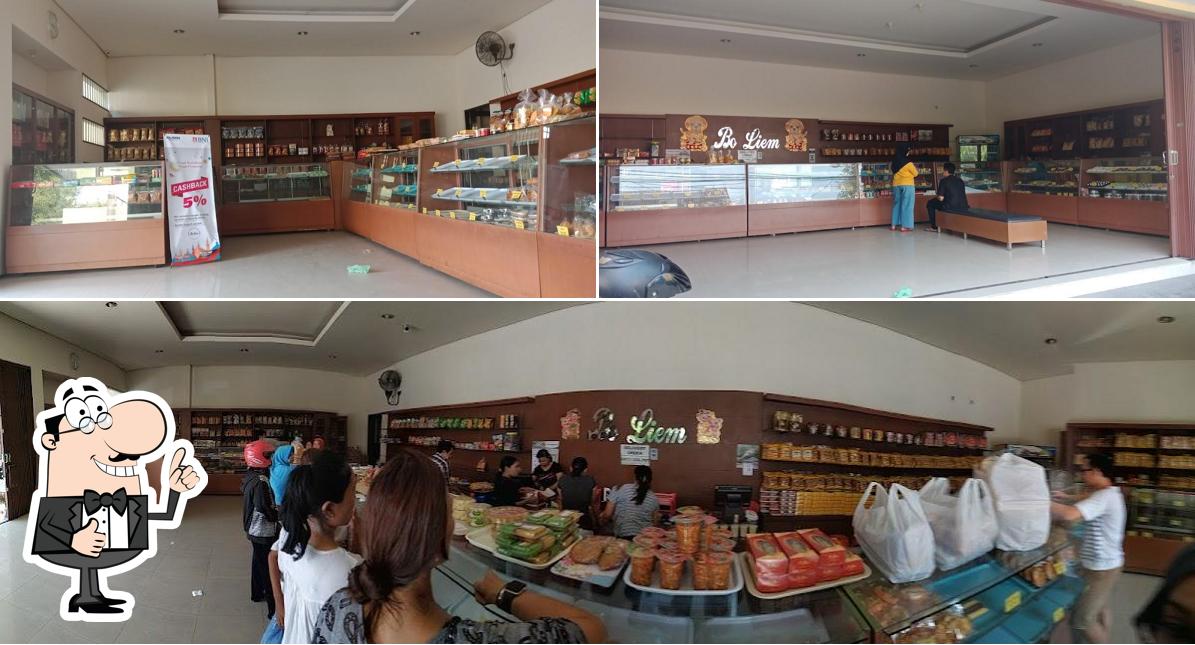 Bo Liem Bakery, Mojokerto - Restaurant menu and reviews