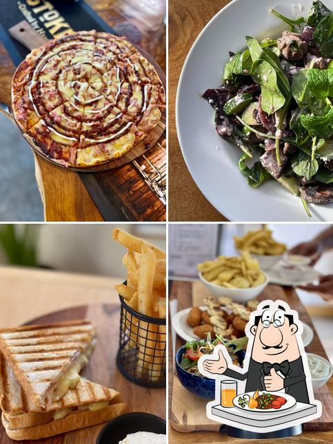 Catch 22 Cafe & Bar in Nelson - Restaurant reviews