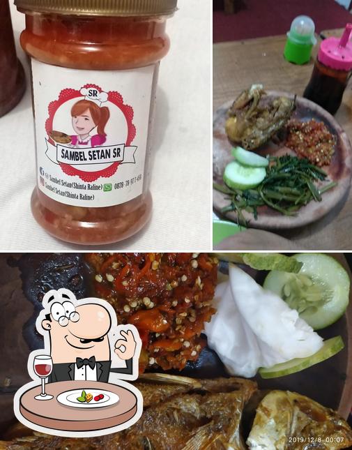 Sambel Setan Haji Nawi Lesehan restaurant, South Jakarta, Jln haji nawi ...