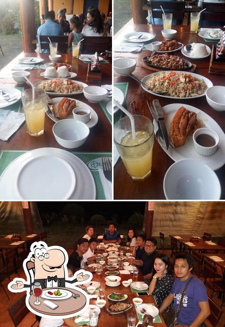 Tower Ground Bulalohan restaurant, Tagaytay, 4X32+3X8 - Restaurant reviews