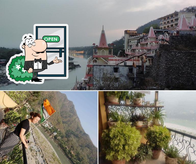 Beatles Cafe, Rishikesh, Paidal Marg, Tapovan Sarai, Badrinath Road ...