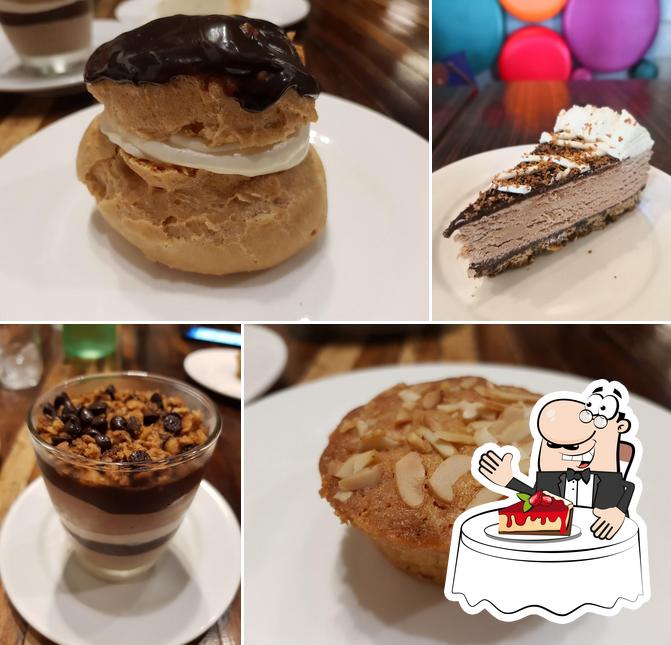 Top 7 restaurants with cakes in Bacolod, december 2025 - Restaurant Guru