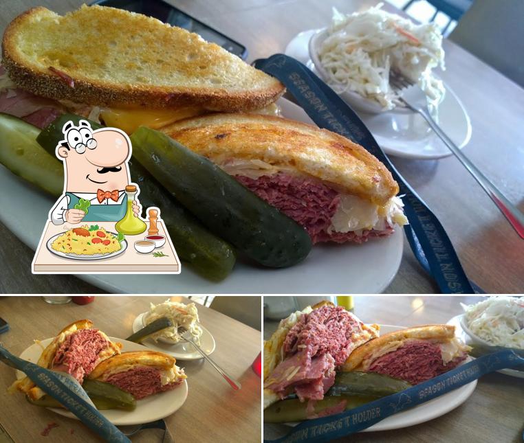 Hygrade Deli in Detroit - Restaurant menu and reviews