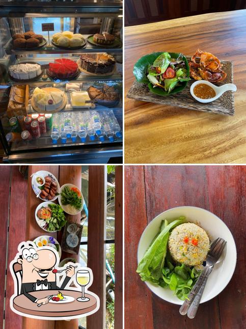 Chompu Farm's Cafe, Huang Nam Khao - Restaurant menu and reviews
