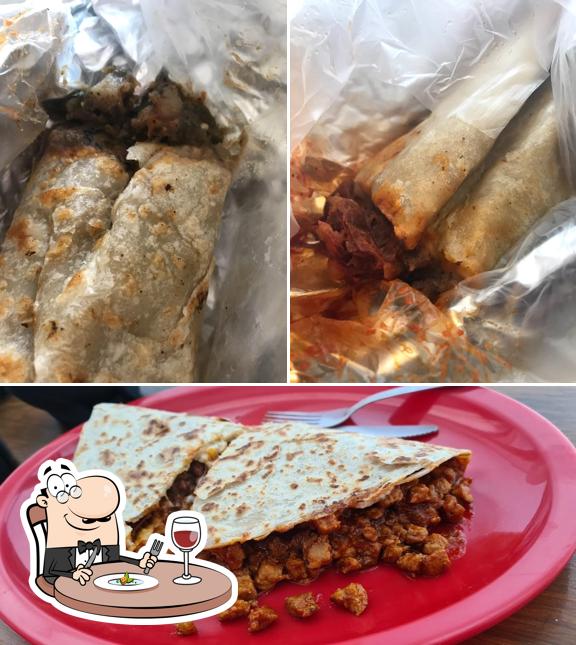 La Shulada burritos y montados restaurant, Mexico - Restaurant reviews