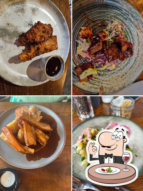 The Hollybush Inn in Redditch - Restaurant reviews