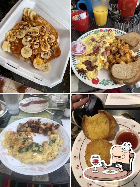 Pat's Colonial Kitchen in Newtown - Restaurant menu and reviews