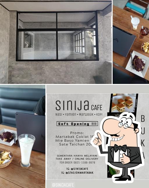 Warunk Sinija restaurant, Bandung - Restaurant reviews