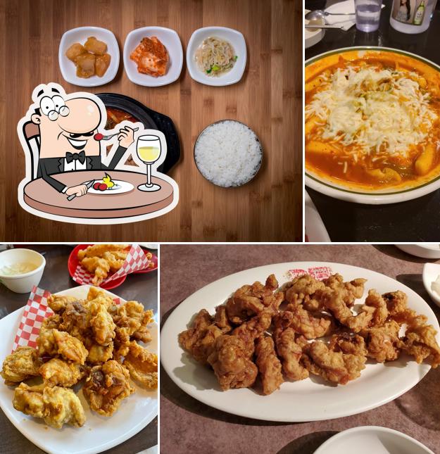 Ajuker Fried Chicken 아주커치킨 로히드 in Burnaby - Restaurant menu and reviews
