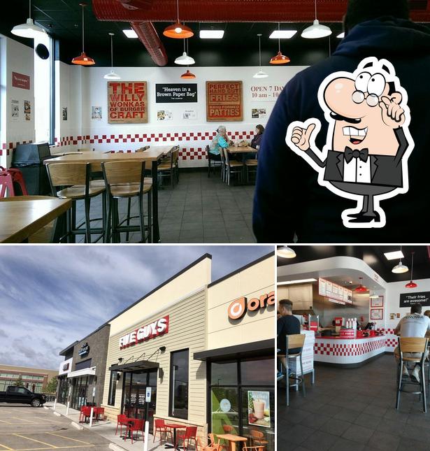 Five Guys in Oak Creek - Restaurant menu and reviews