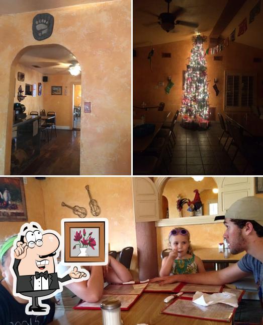 Bear Den, Balmorhea - Restaurant menu, prices and reviews